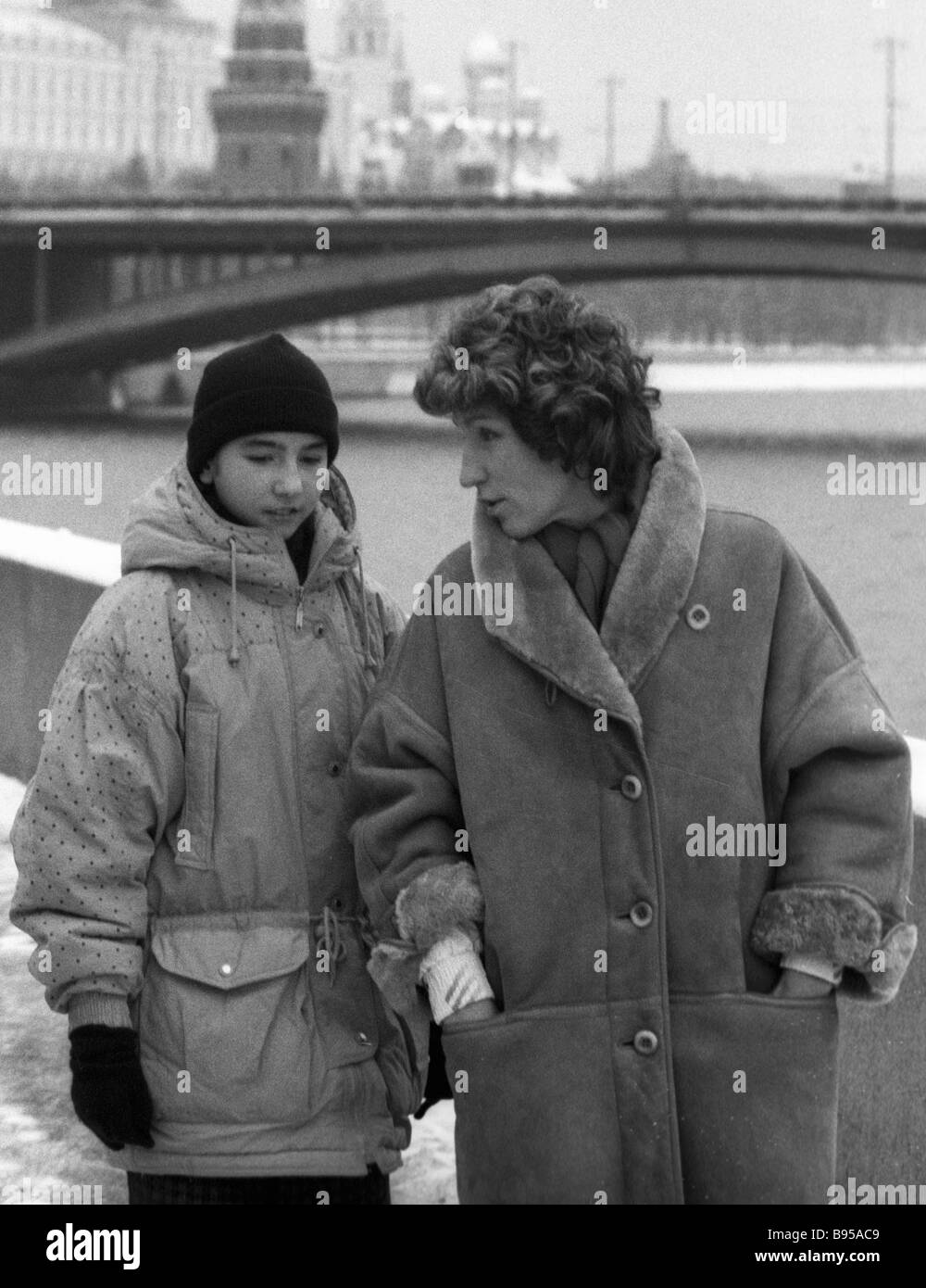 Soviet tennis player Olga Morozova with daughter Katya at the last walk ...