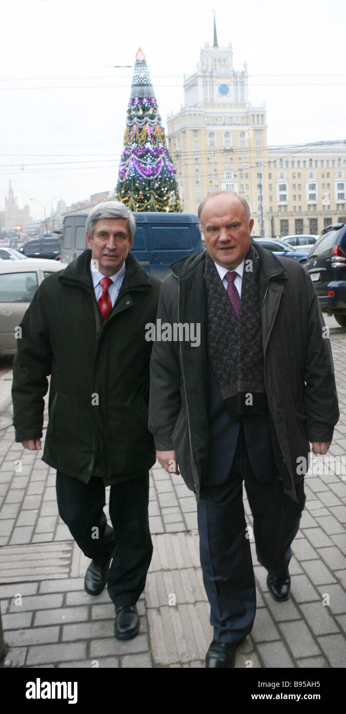 From left to right the Russian Communist Party s leader Gennady ...