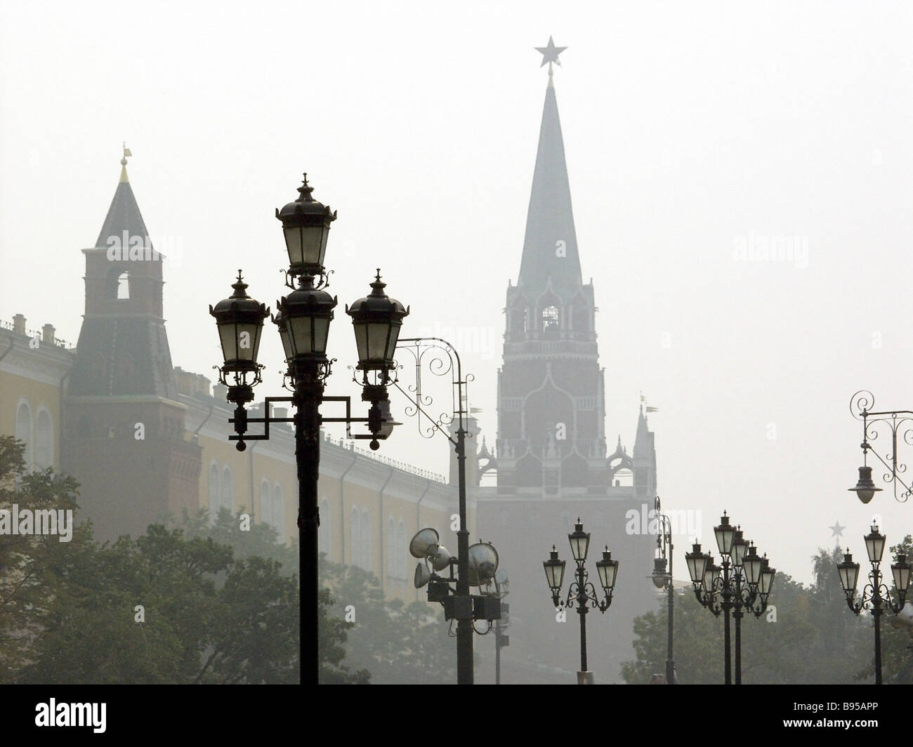 Smog over Moscow Stock Photo - Alamy