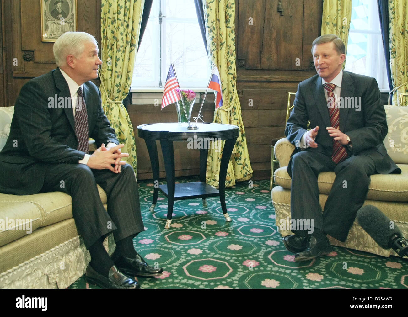 Russia s First Deputy Prime Minister Sergei Ivanov right negotiated ...