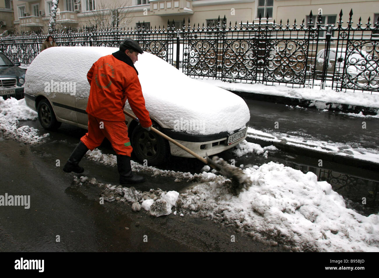 The First Snow High Resolution Stock Photography and Images - Alamy