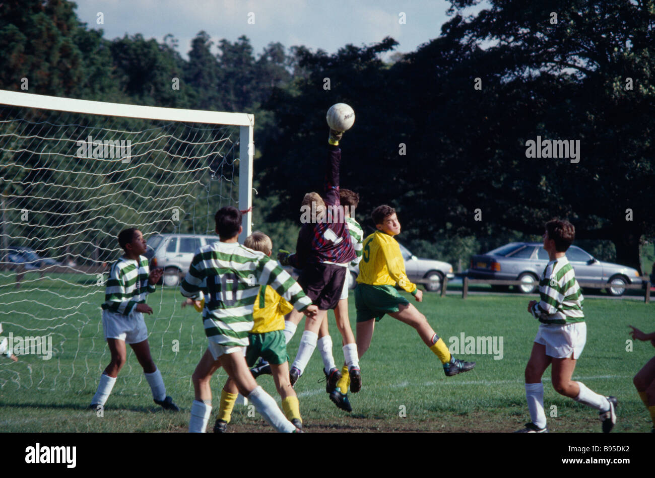SPORT Ball Games Football Junior football match in Nottingham Stock ...