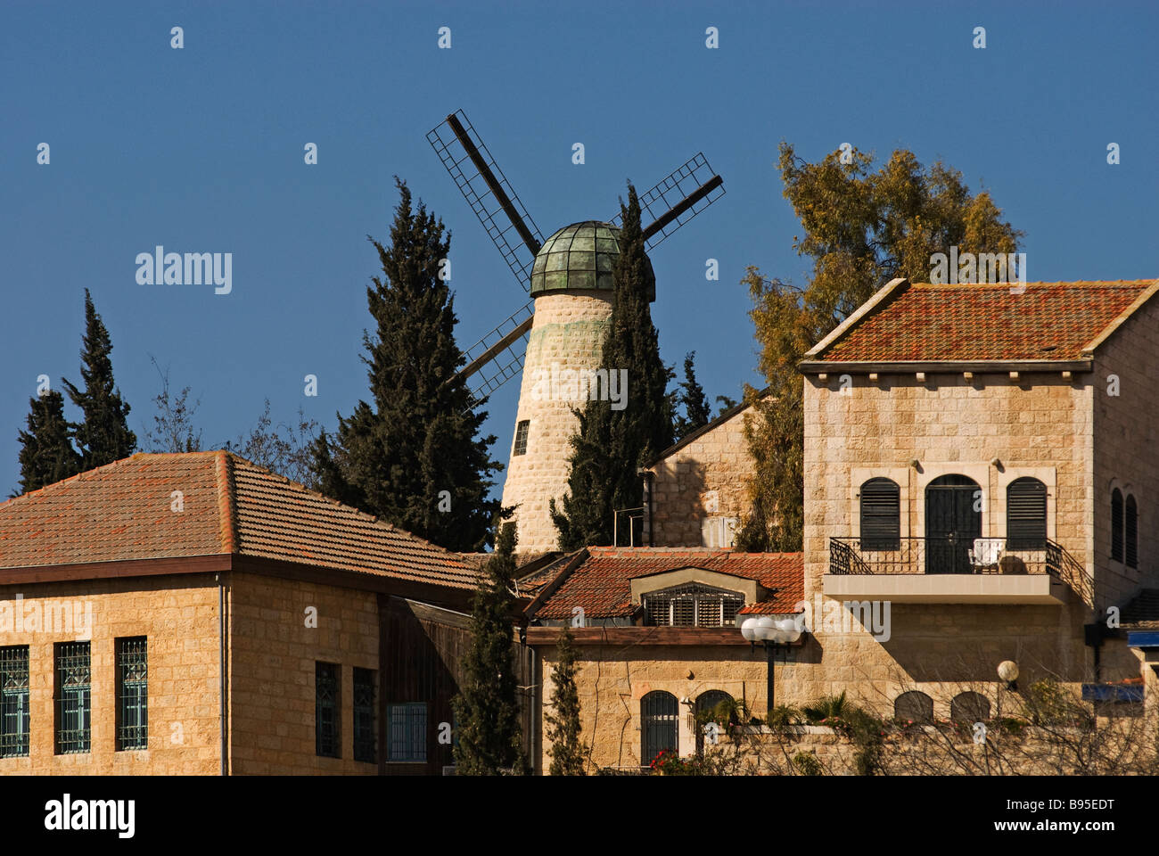 Israel windmill montefiore jerusalem architecture hi-res stock ...