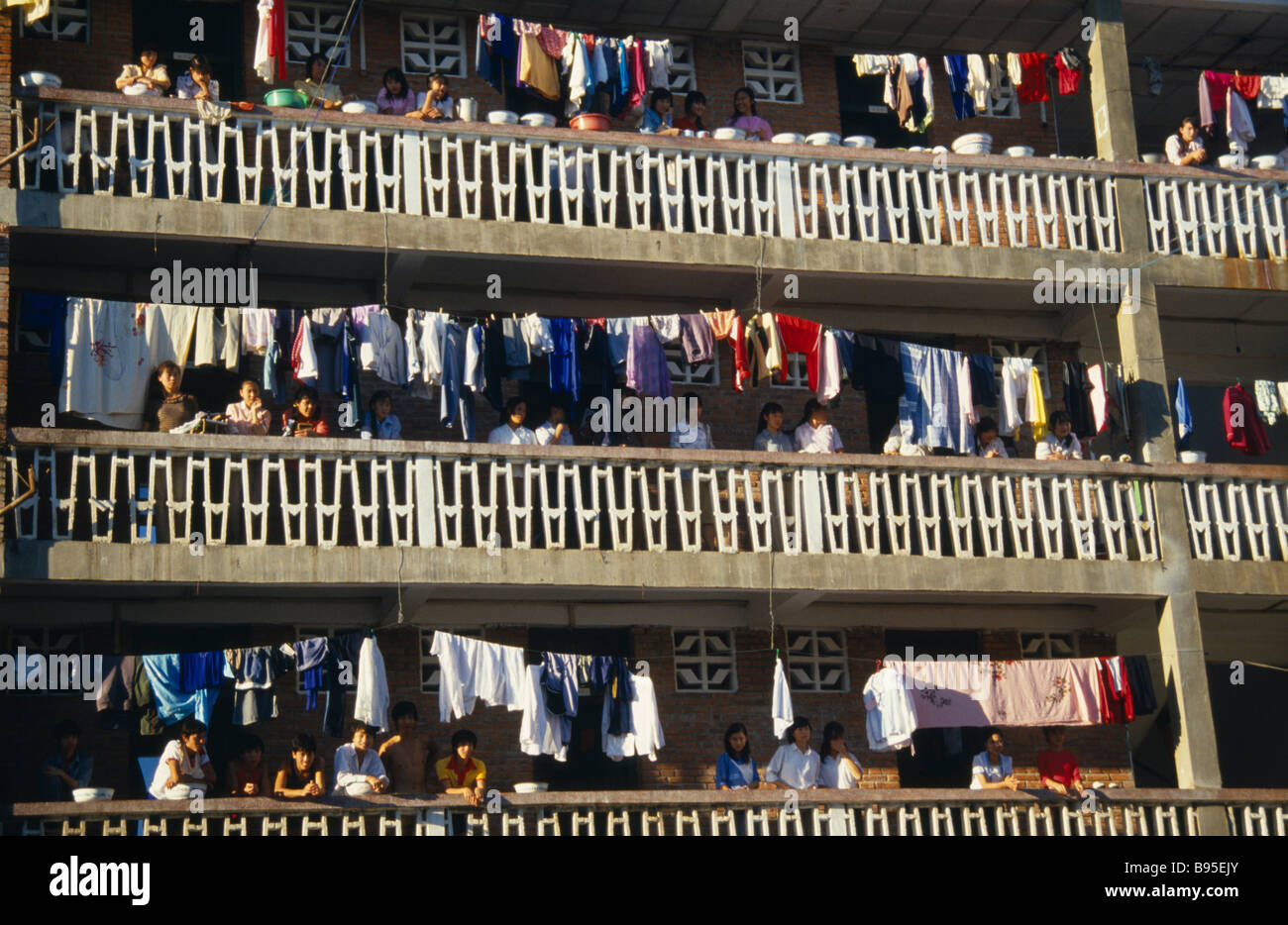 Jinghong china street hi-res stock photography and images - Alamy