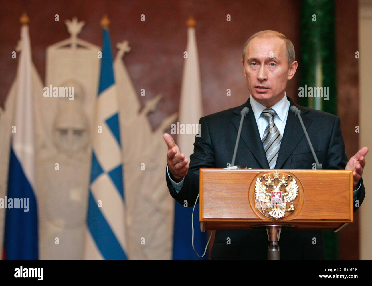December 18 2007 President Vladimir Putin speaking at a press ...