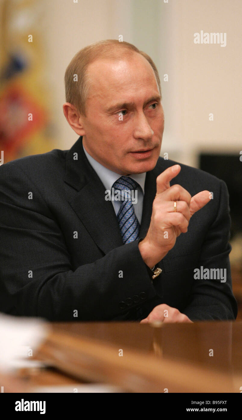 December 19 2007 President Vladimir Putin giving an interview to the ...