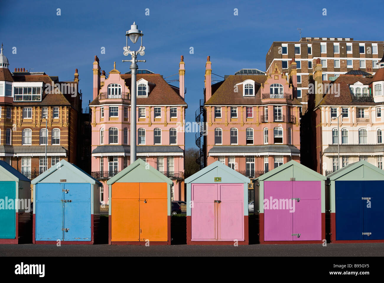Coloured houses uk brighton hi-res stock photography and images - Alamy