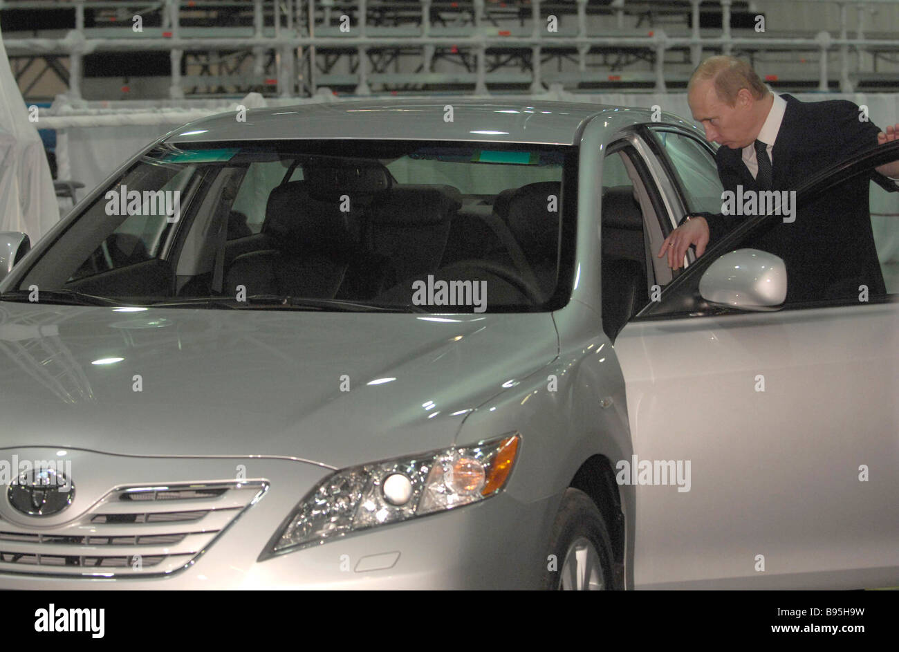 President Vladimir Putin visiting the newly built Toyota plant in the ...