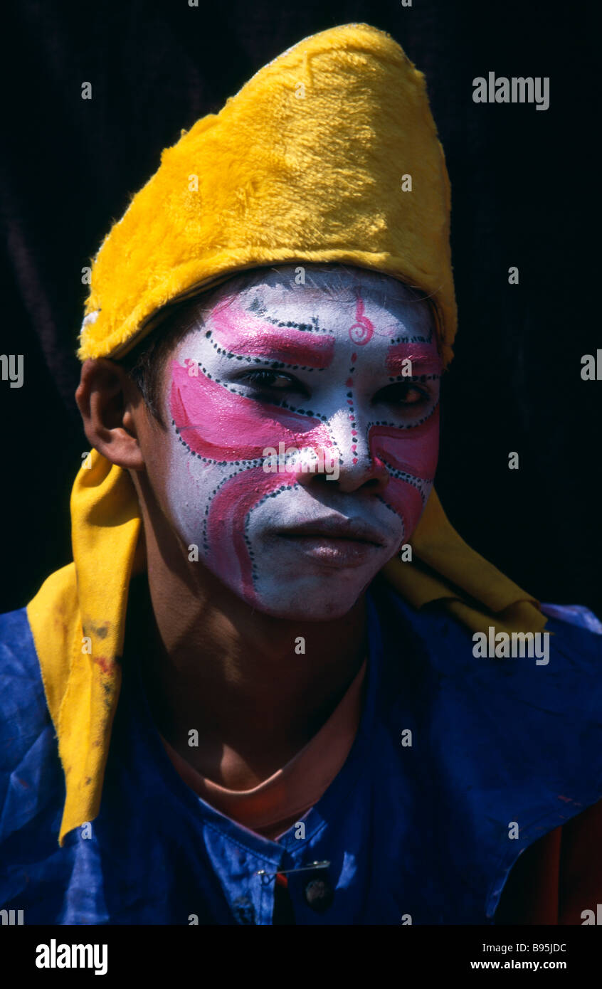 North and south chinese faces hi-res stock photography and images - Alamy