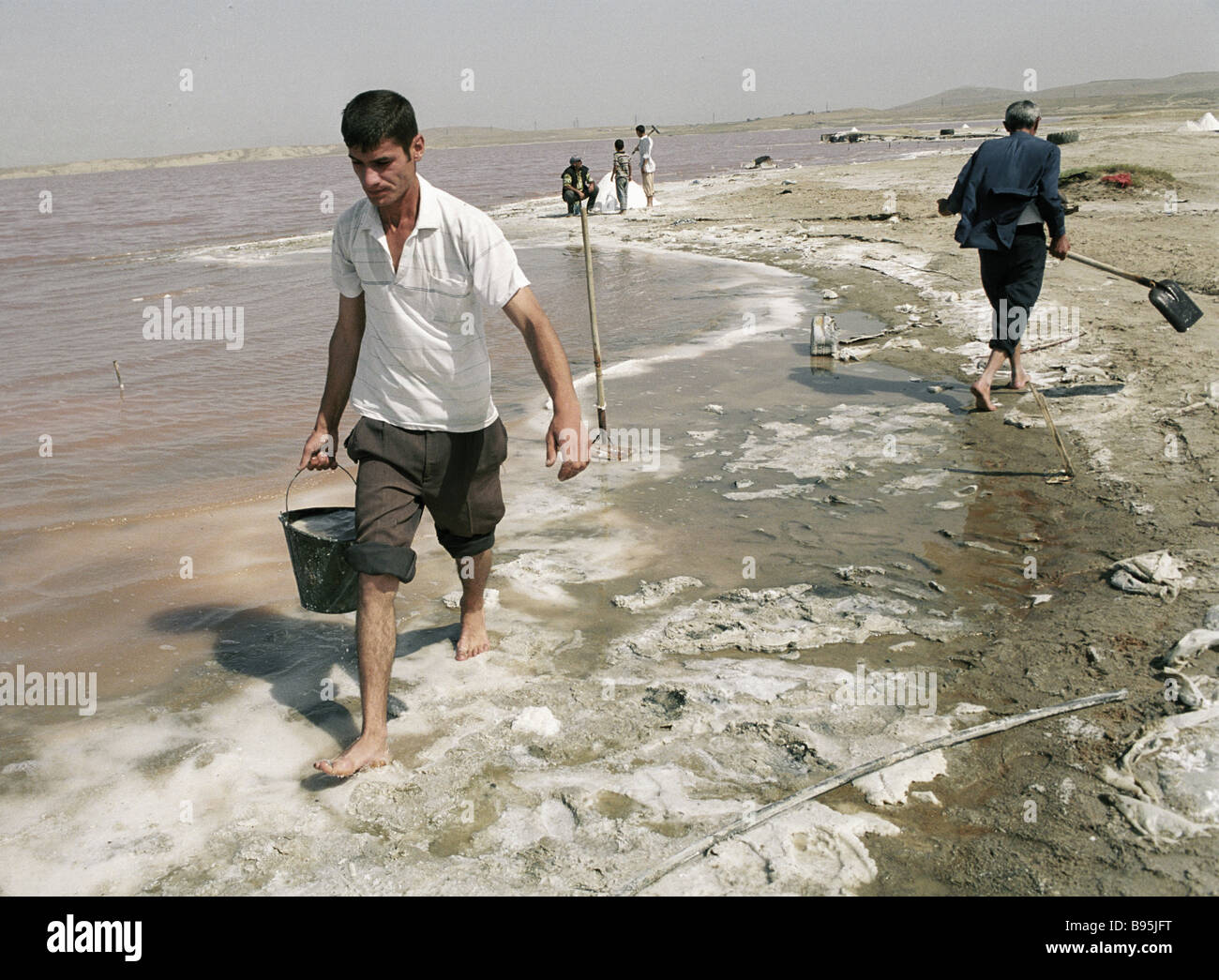 Workers digging for rock salt 40 km from Baku Stock Photo - Alamy