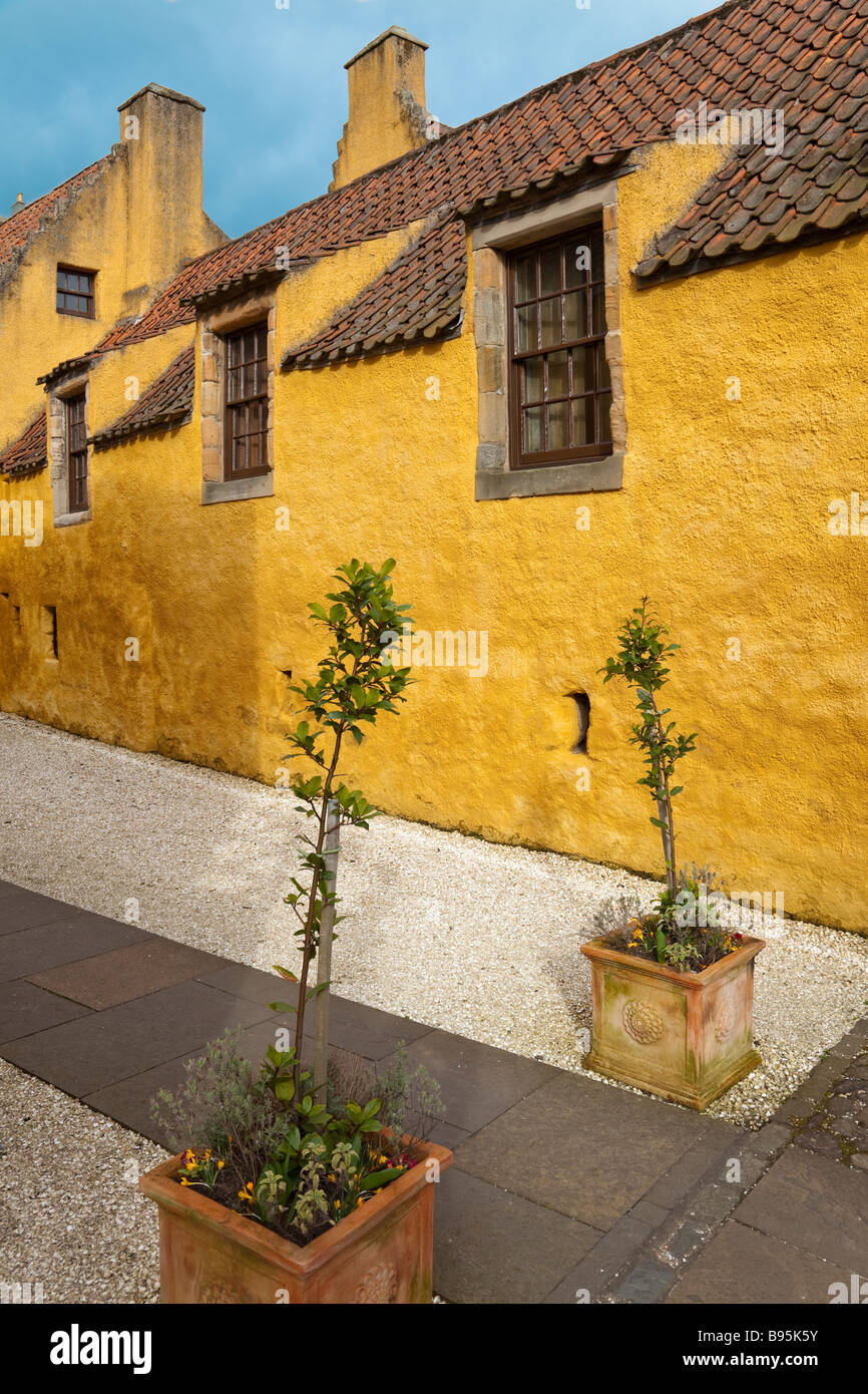 Culross palace hi-res stock photography and images - Alamy