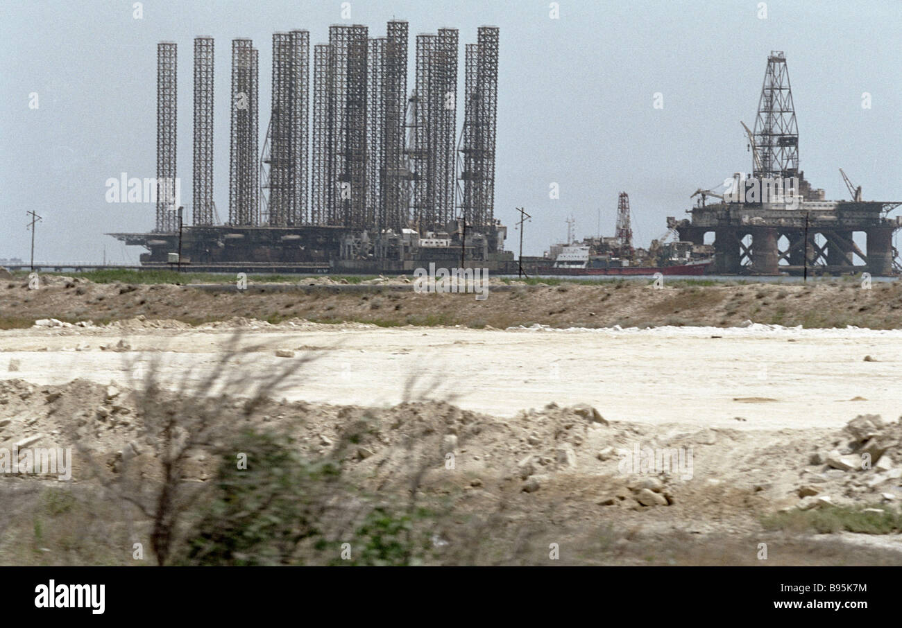 New oil fields on the Caspian Stock Photo - Alamy