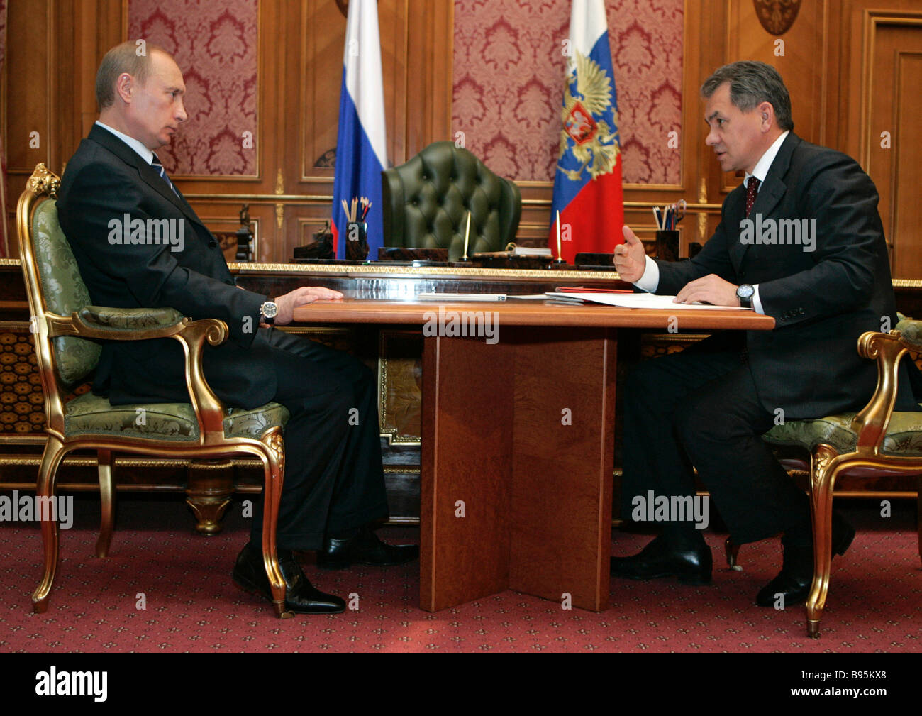 From left to right President Vladimir Putin and Emergency Situations ...