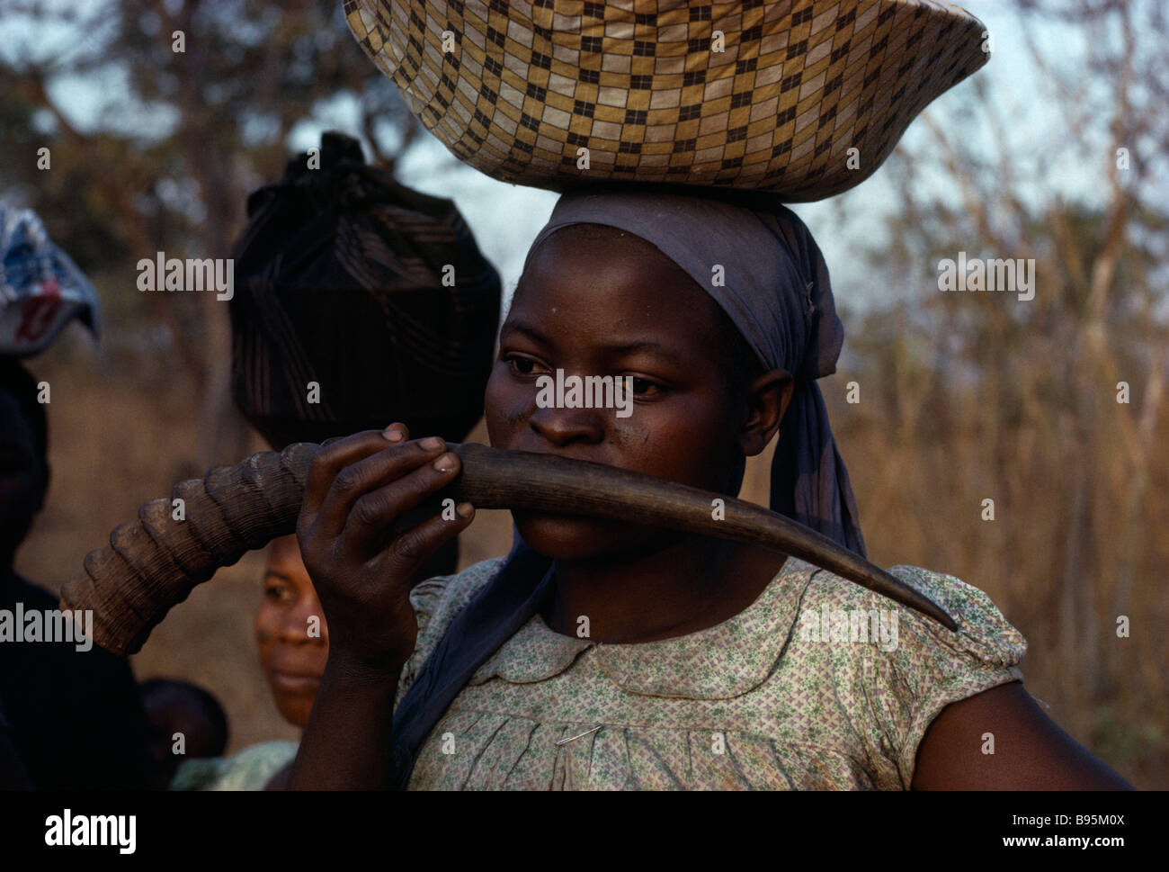 MALAWI Tribal People Yau Tribe Stock Photo - Alamy