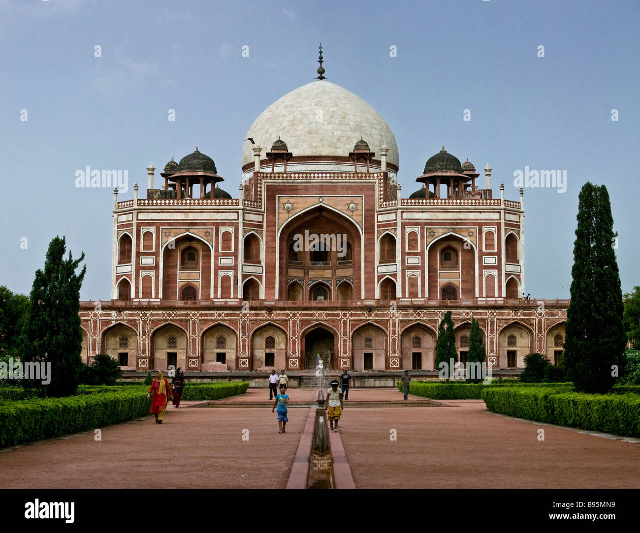 The facade of Humayun's Tomb, Nizamuddin East, Delhi, India Stock Photo ...