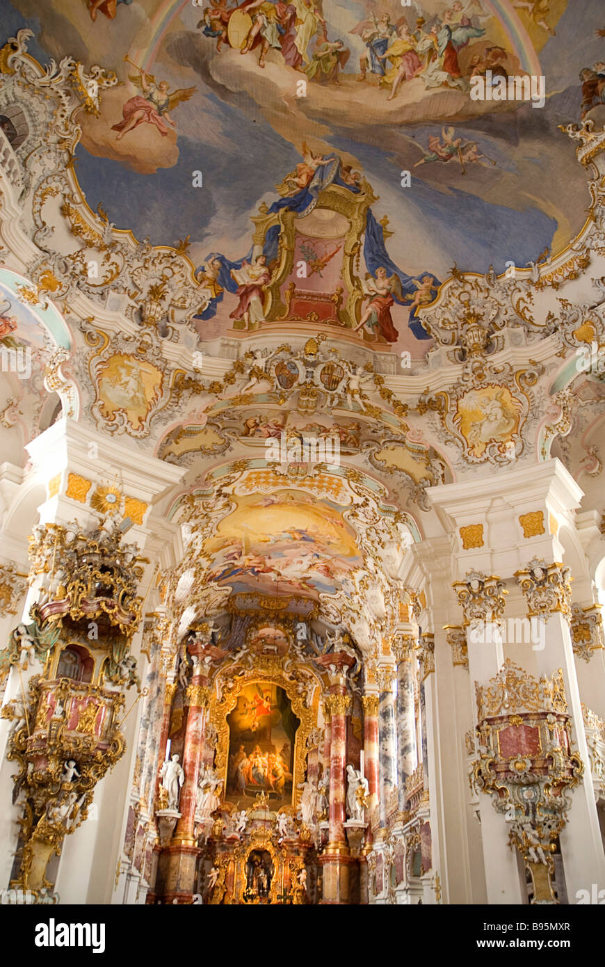 Rococo interior hi-res stock photography and images - Alamy