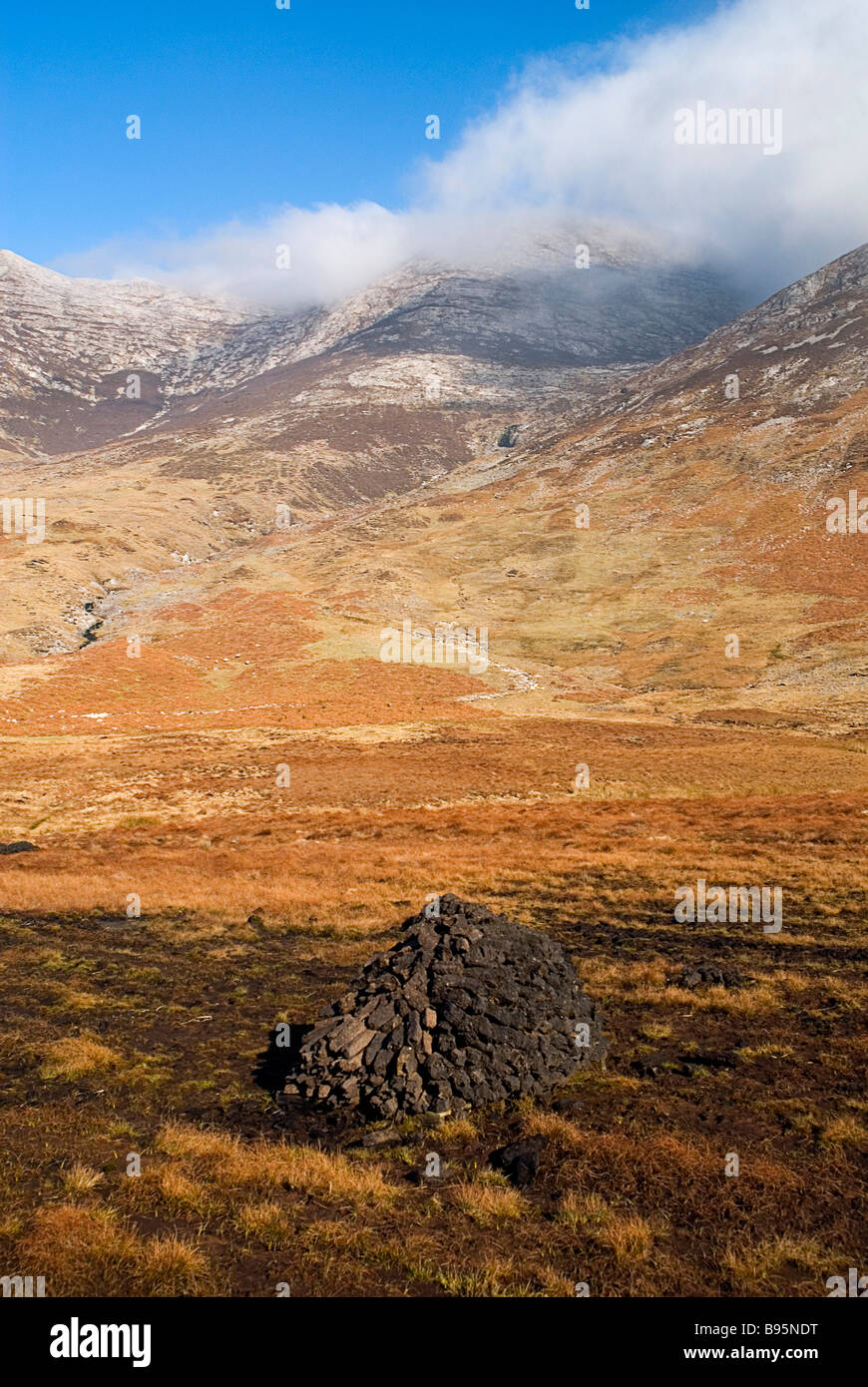 Turf stacks with mountains hi-res stock photography and images - Alamy
