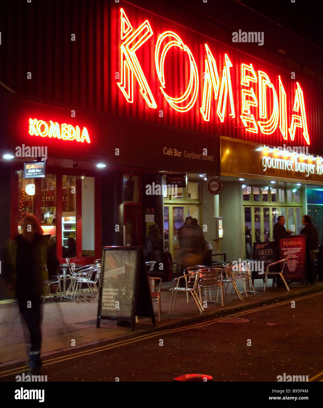 Stand up comedy club exterior sign hi-res stock photography and images ...