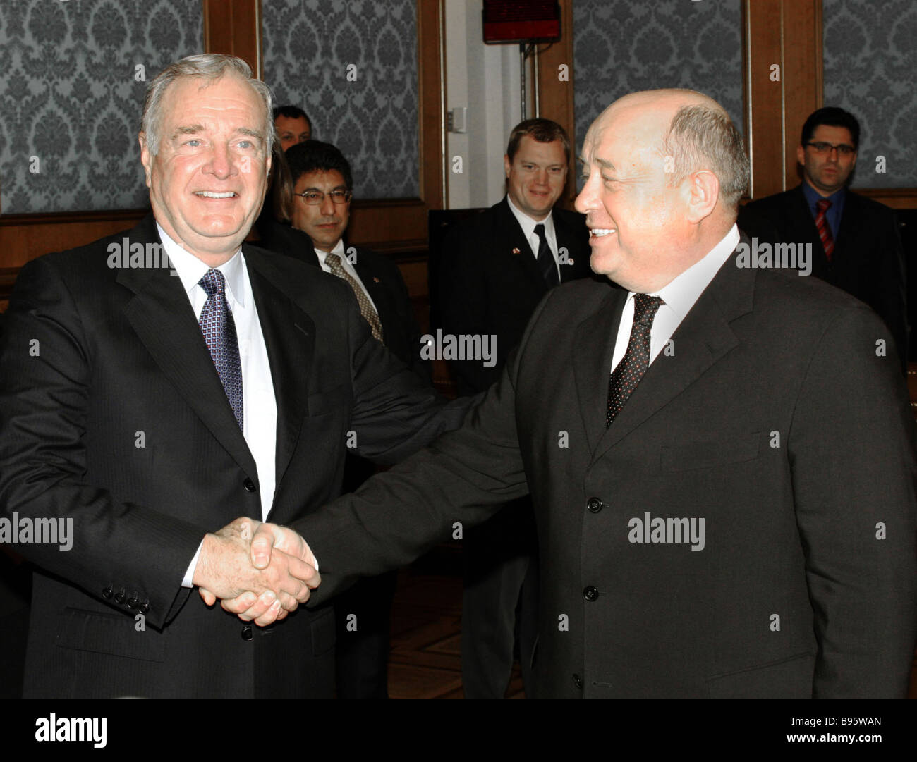 Prime Ministers Mikhail Fradkov of Russia right and Paul Martin of ...