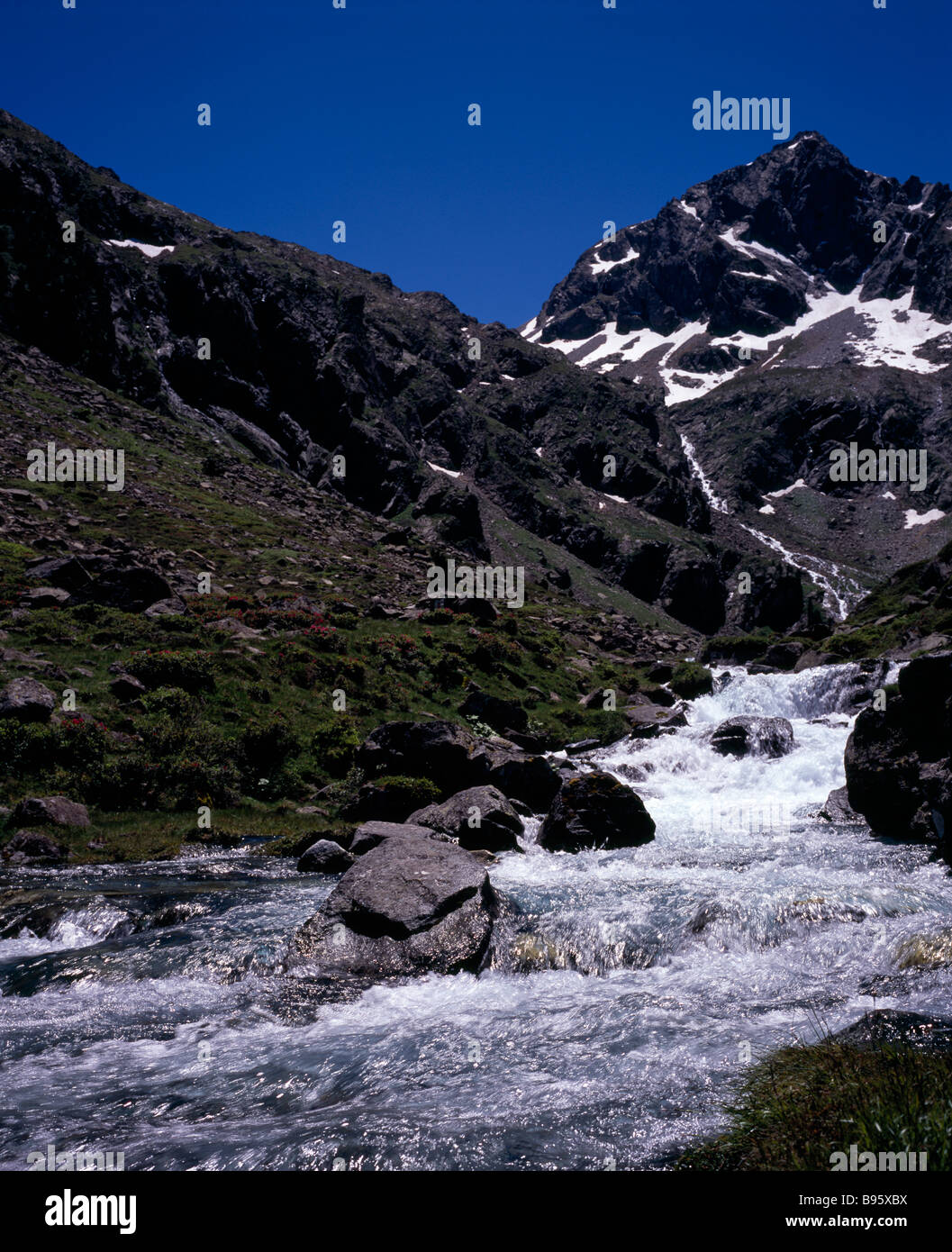 Lutour hi-res stock photography and images - Alamy