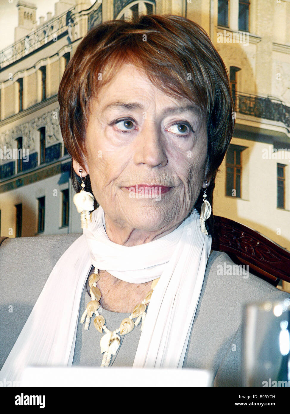 French actress Annie Girardot comes to Moscow to appear in Roberto ...