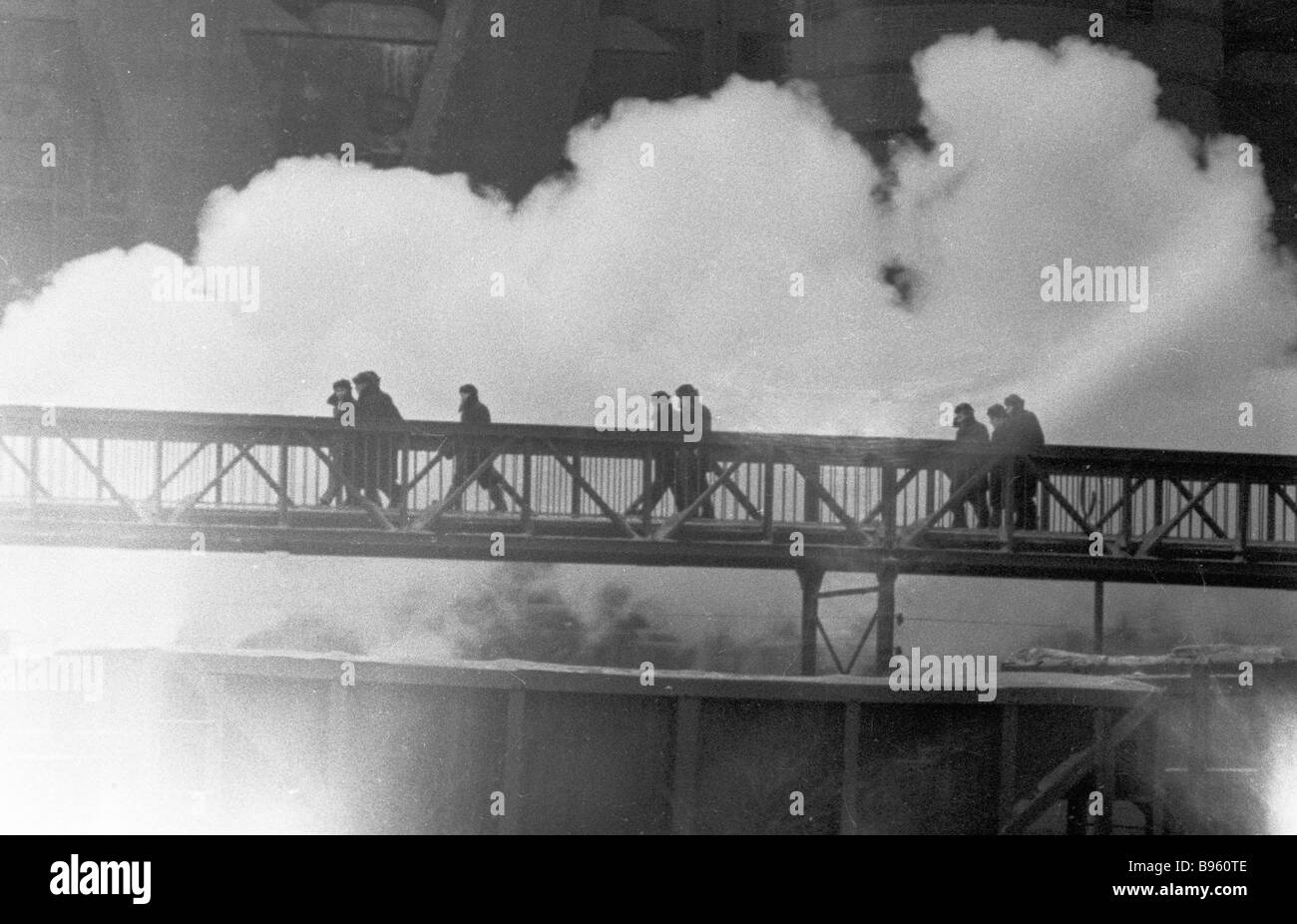 Workers of Magnitogorsk steel on their way to work Stock Photo - Alamy