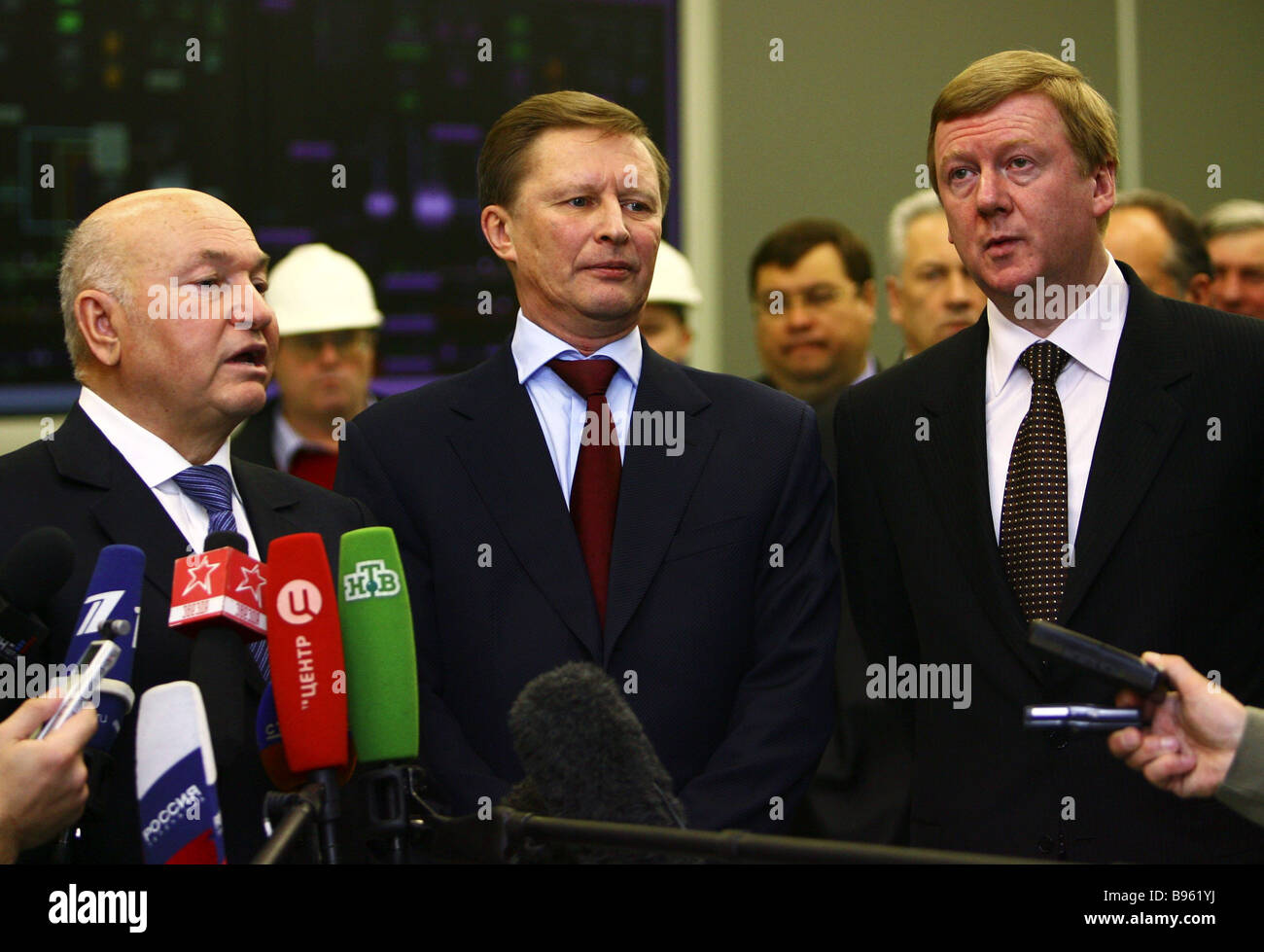 Anatoly Chubais CEO of utility giant Unified Energy Systems Russia s ...