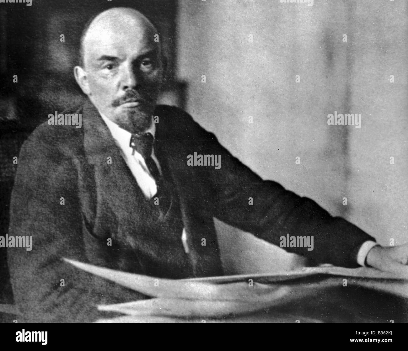 Vladimir Lenin In Kremlin Black and White Stock Photos & Images - Alamy