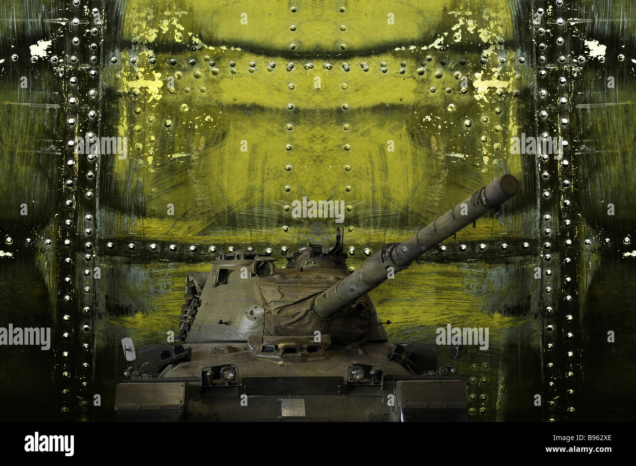 Turret armor hi-res stock photography and images - Alamy