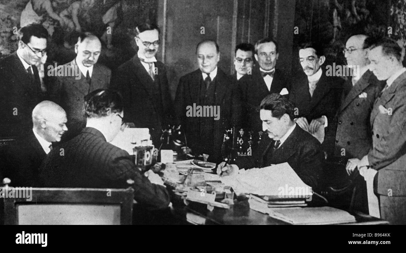 People s Commissar of food industry Anastas Mikoyan at the table right ...