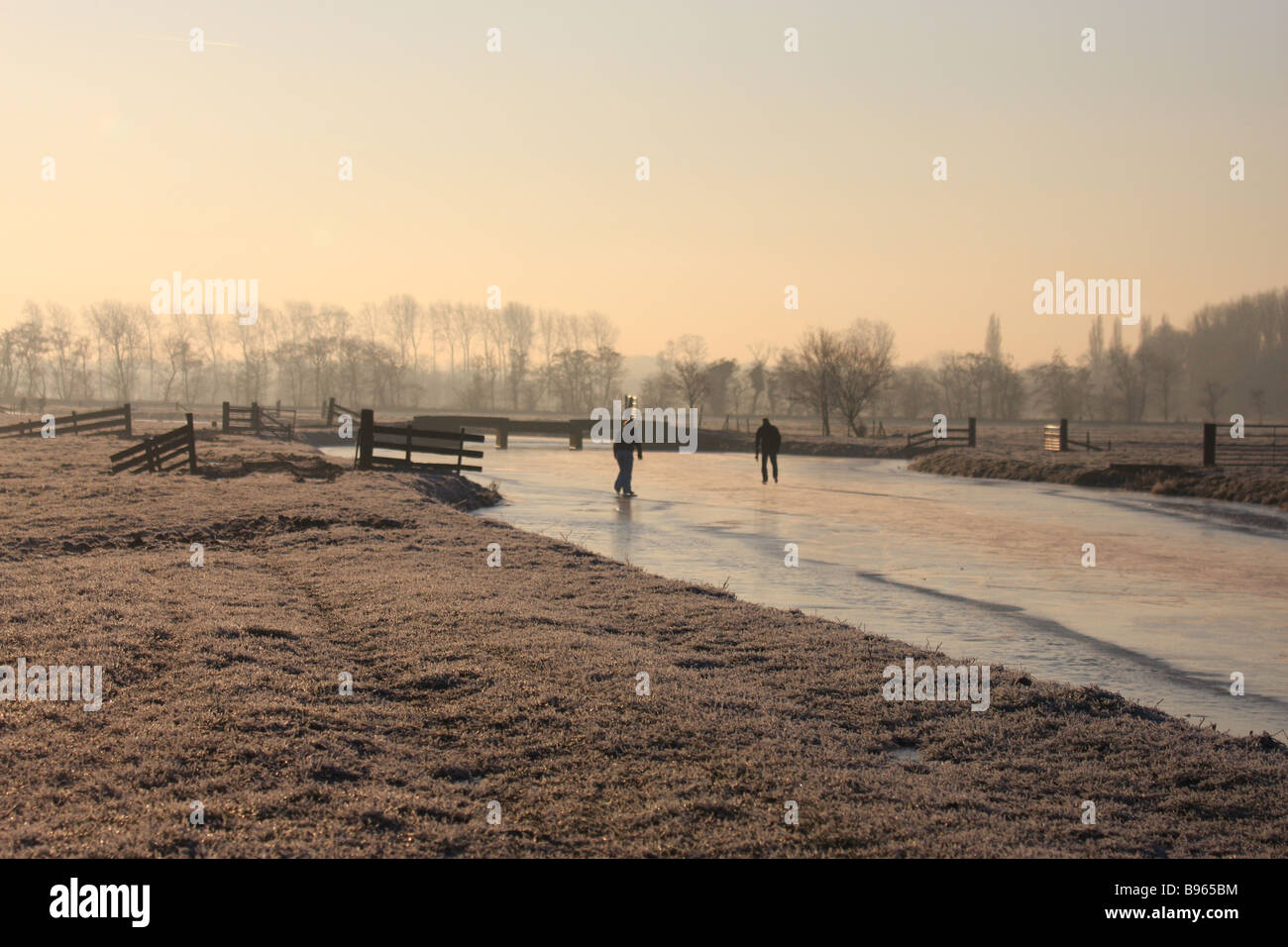 Cold day activity hi-res stock photography and images - Alamy