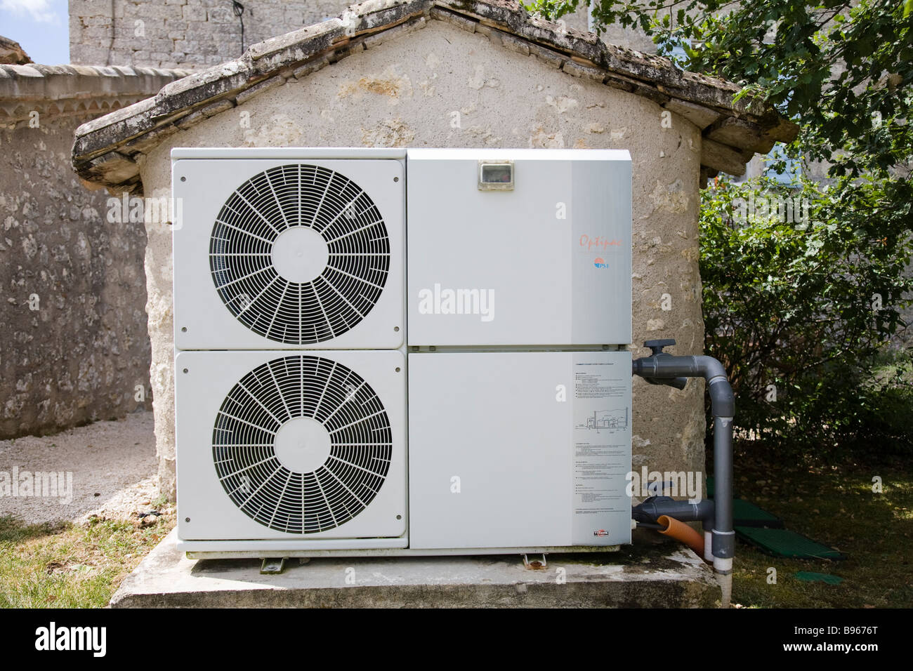 Pool heaters hi-res stock photography and images - Alamy