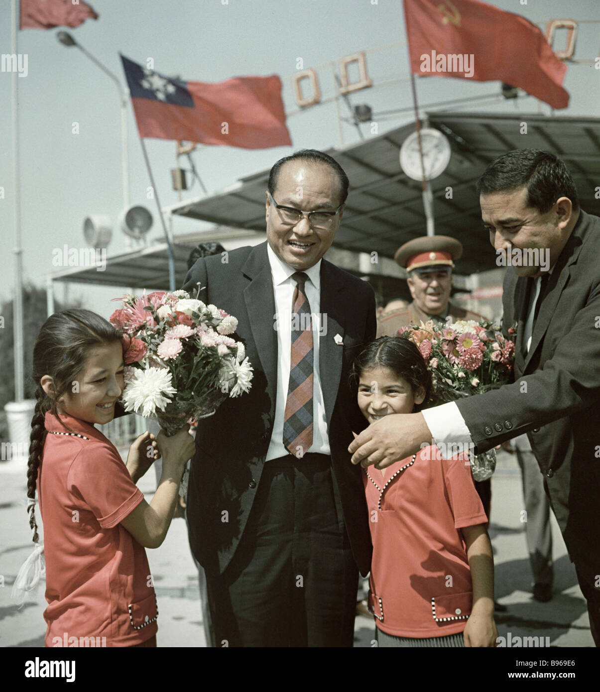 Young residents of Tashkent welcoming General Ne Win Chairman of the ...