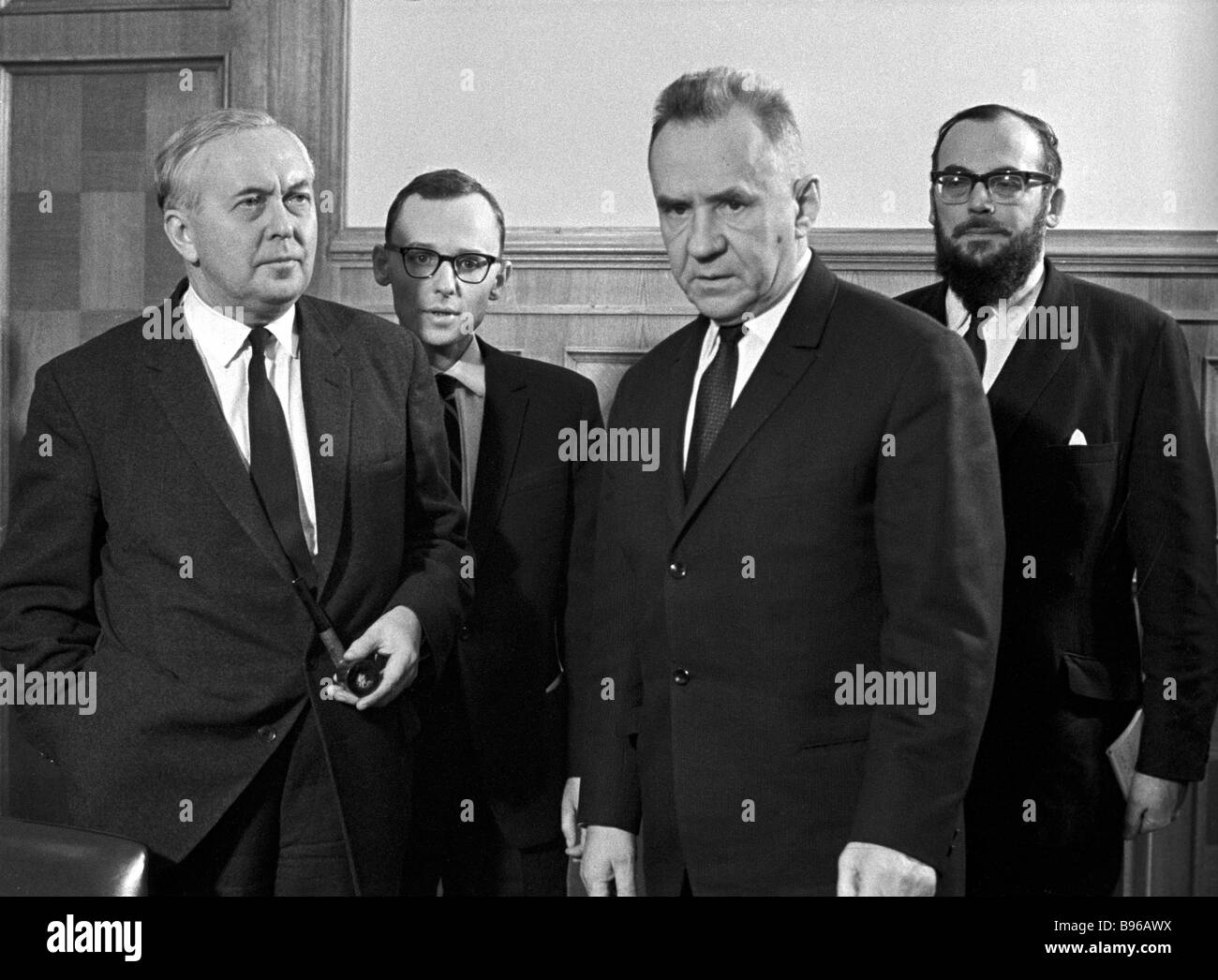 British Prime Minister Harold Wilson first left and USSR Premier Alexei ...
