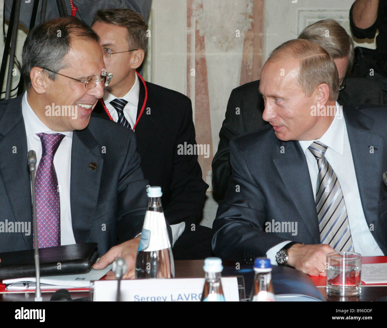 From left to right Russia s Foreign Minister Sergey Lavrov and ...
