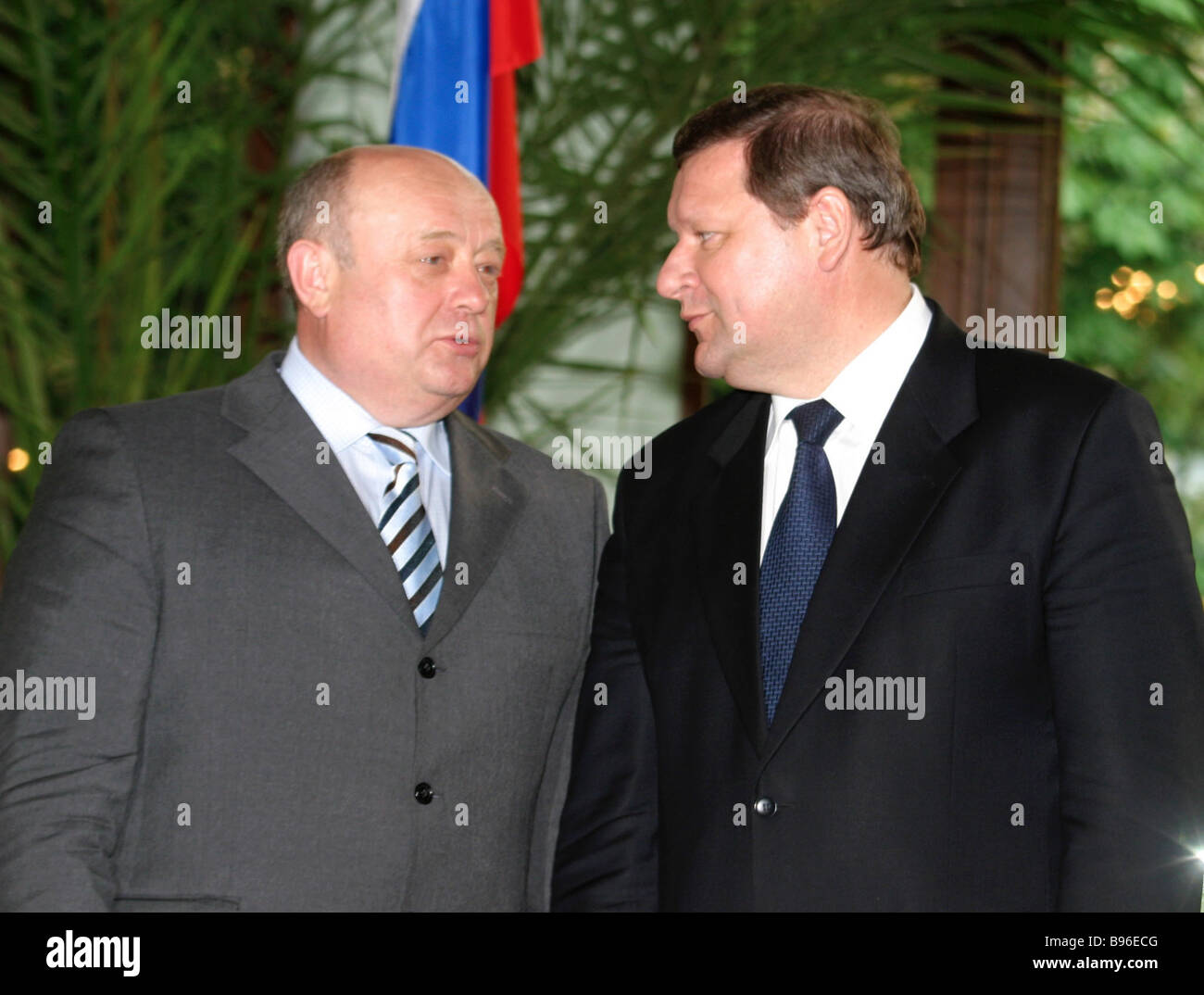 Russian Prime Minister Mikhail Fradkov left and Belarusian Prime ...