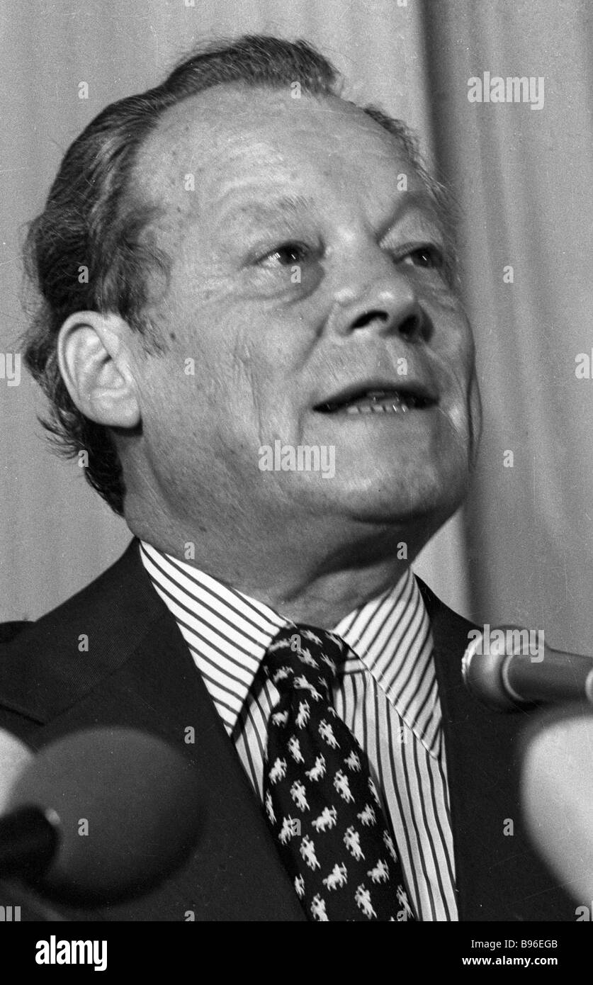 Willy Brandt chairman of the German Social Democratic Party Stock Photo ...