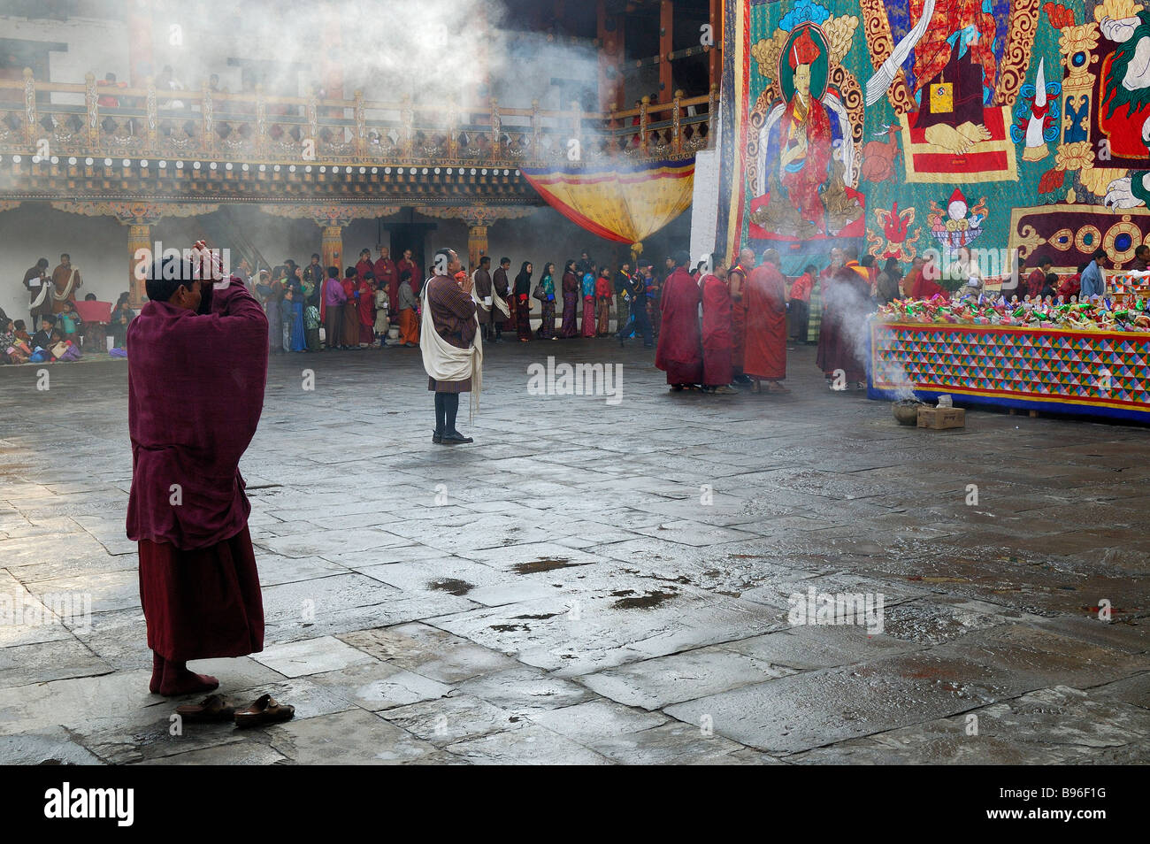 Bhutan, Punakha, Punakha Tsechu festival, Bhutan's greatest ruler, Nun ...