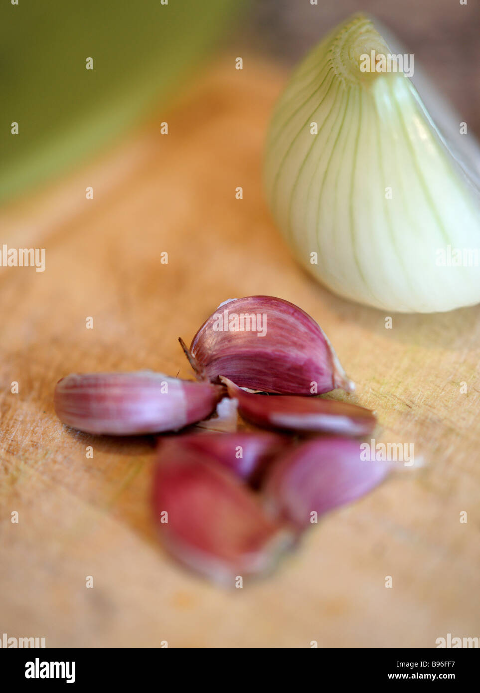 Onion and Garlic Stock Photo - Alamy