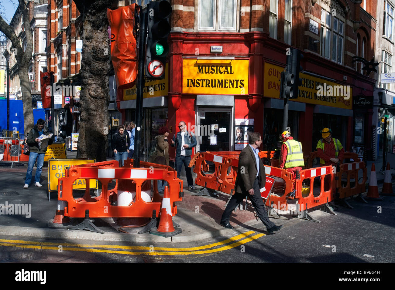 a junction with roadworks in london Stock Photo - Alamy