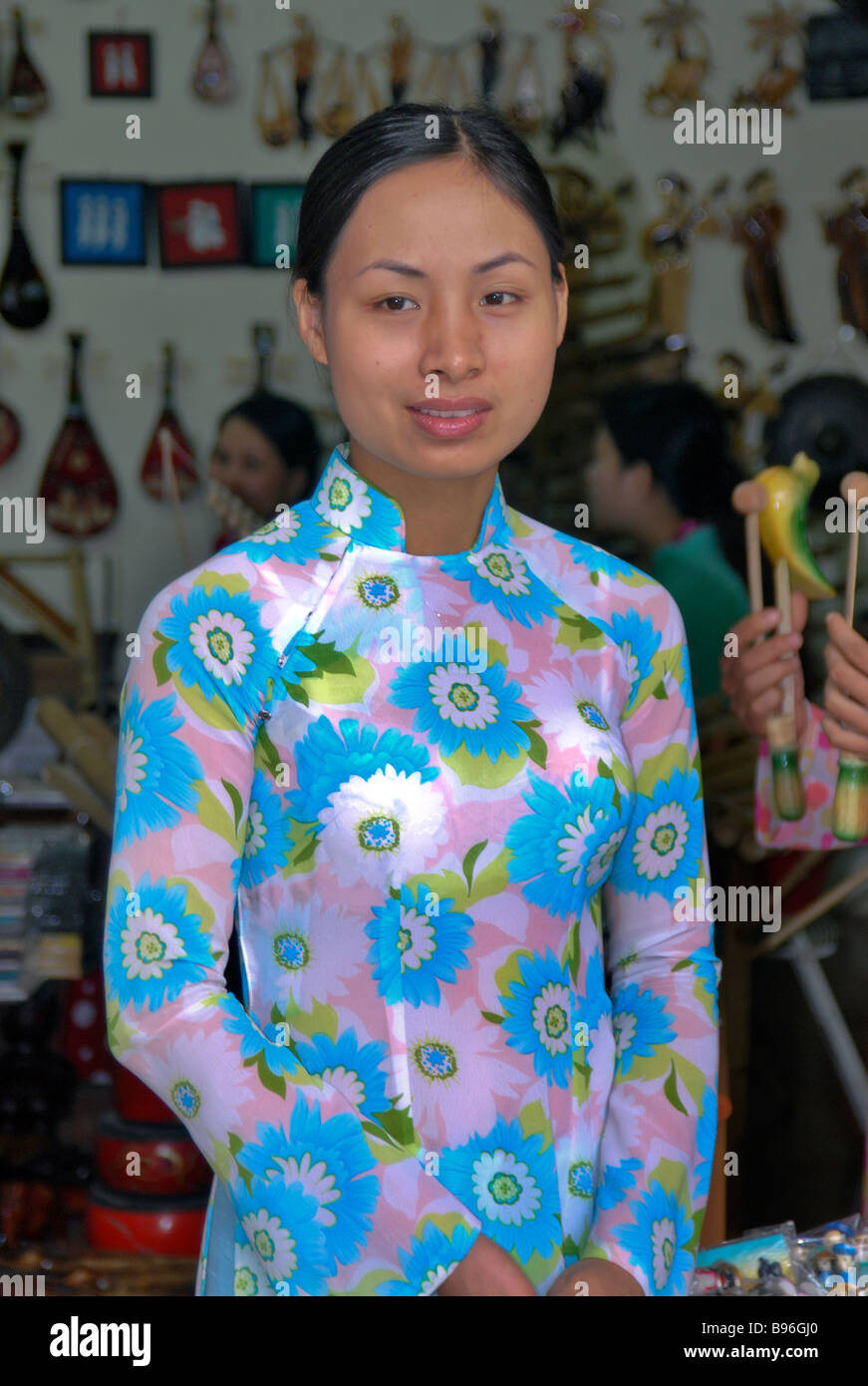 Female Vietnamese guide at the Temple of Literature, Hanoi, Vietnam ...