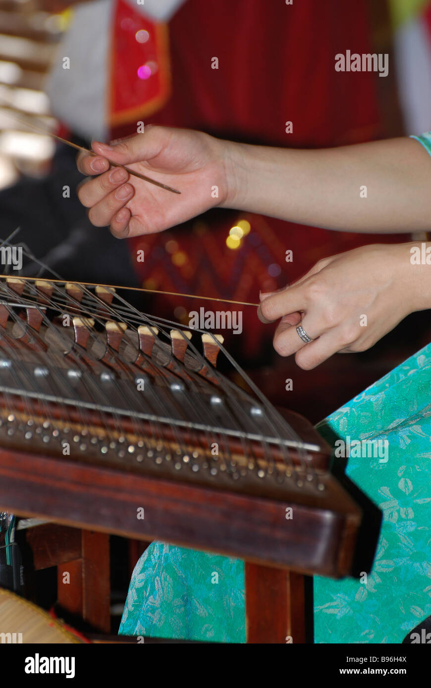 Vietnamese musicians, performers, Hanoi, Vietnam Stock Photo - Alamy