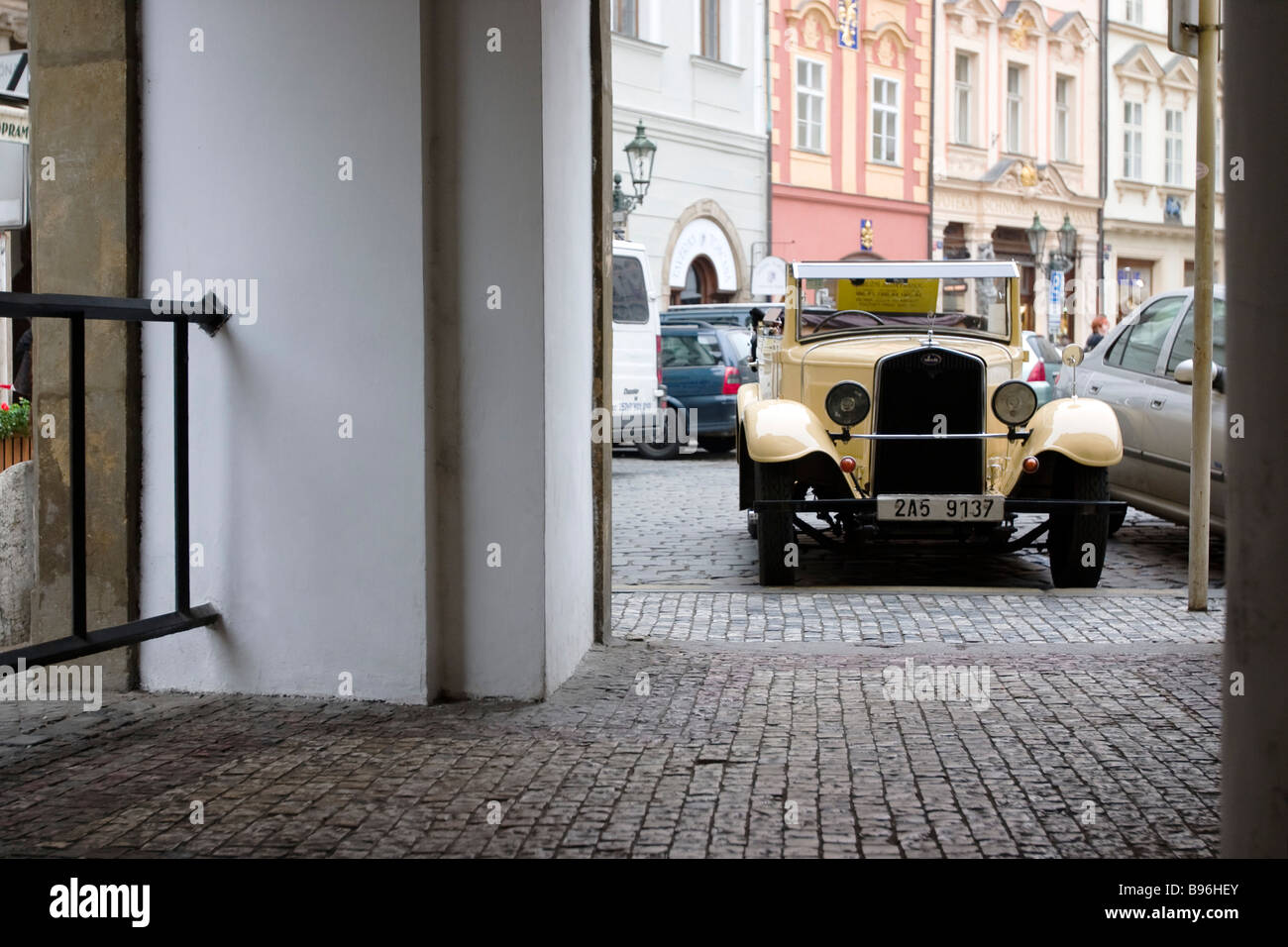 Old motor gallery hi-res stock photography and images - Alamy