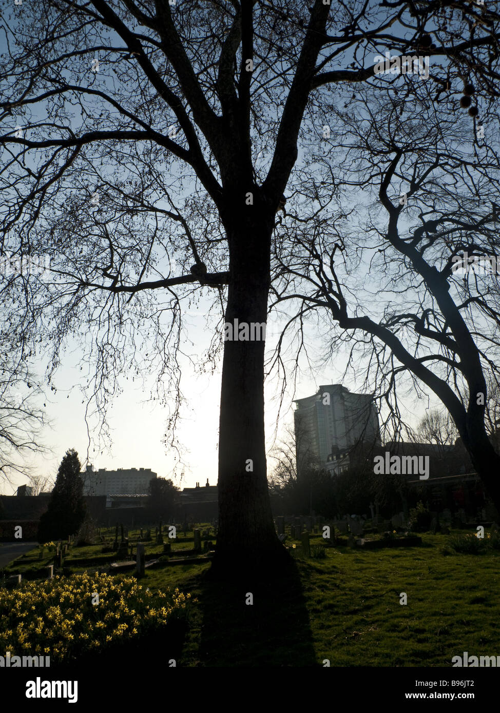 Empress state building hi-res stock photography and images - Alamy