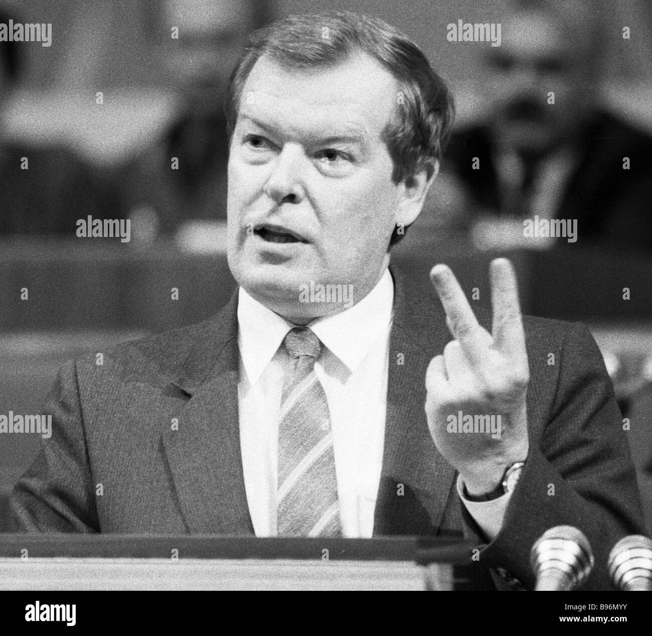 Congress delegate Soviet Minister of Interior Vadim Bakatin speaks at ...