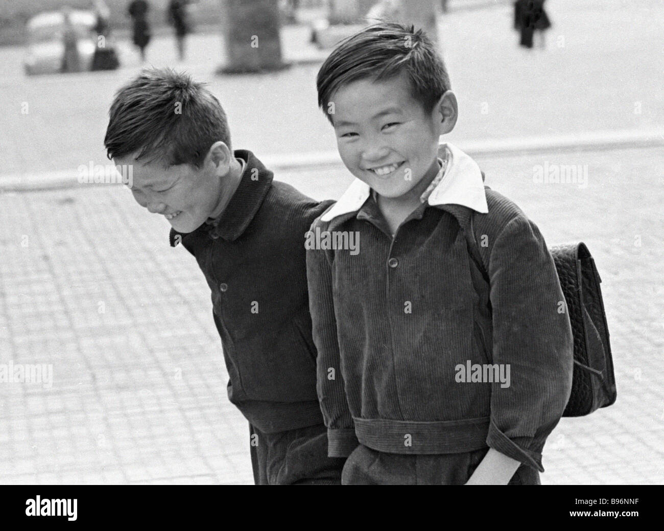 Mongolian school children Stock Photo - Alamy