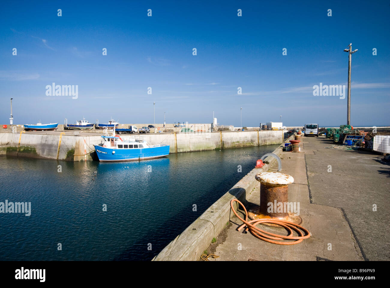 Seahouses town hi-res stock photography and images - Alamy