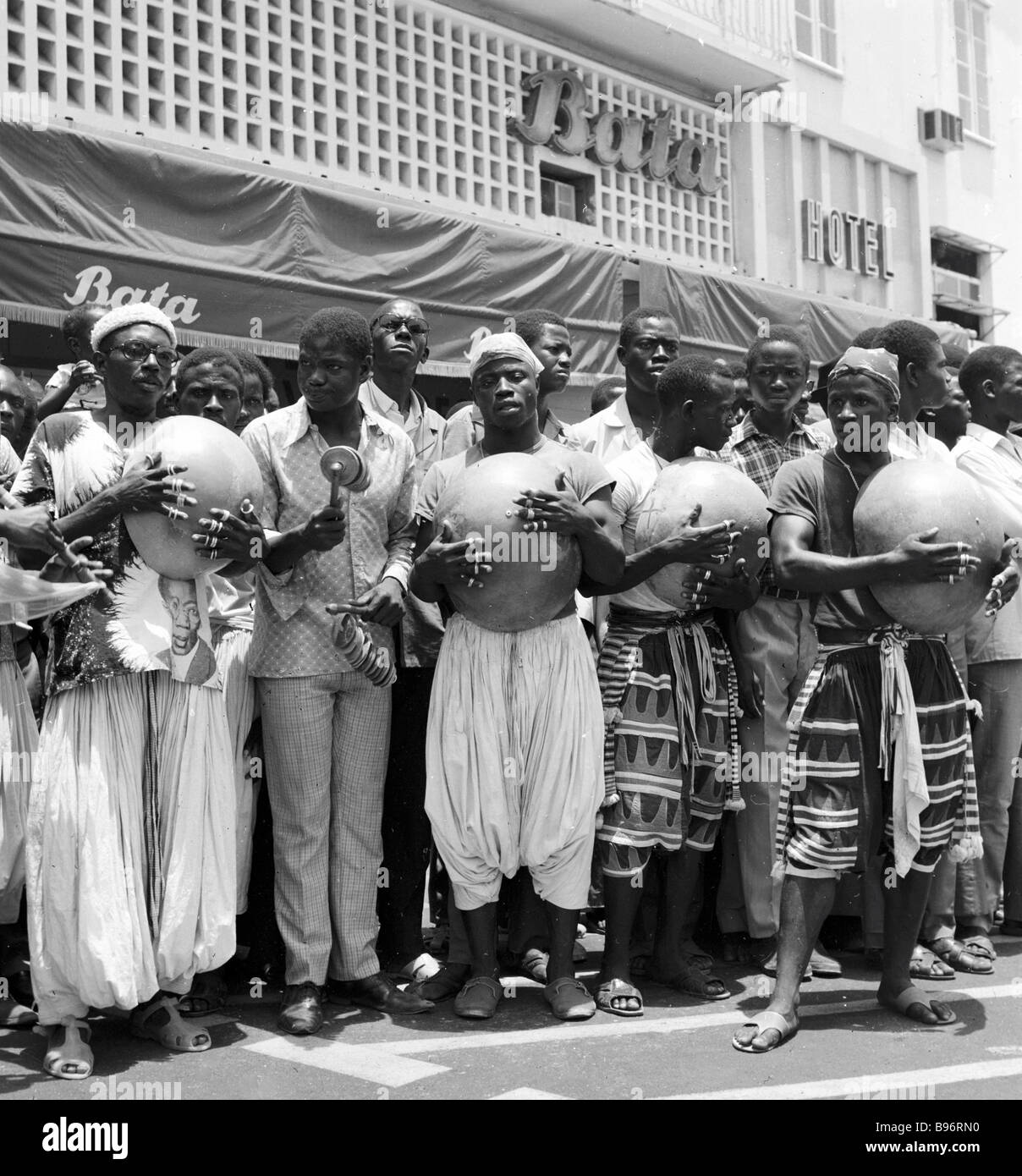 Senegalese playing the musical instruments during festivities Stock ...