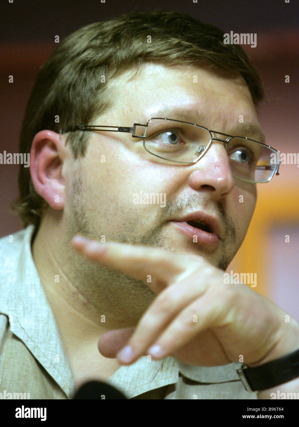 Nikita Belykh leader of the Union of Right Forces SPS speaking live on ...