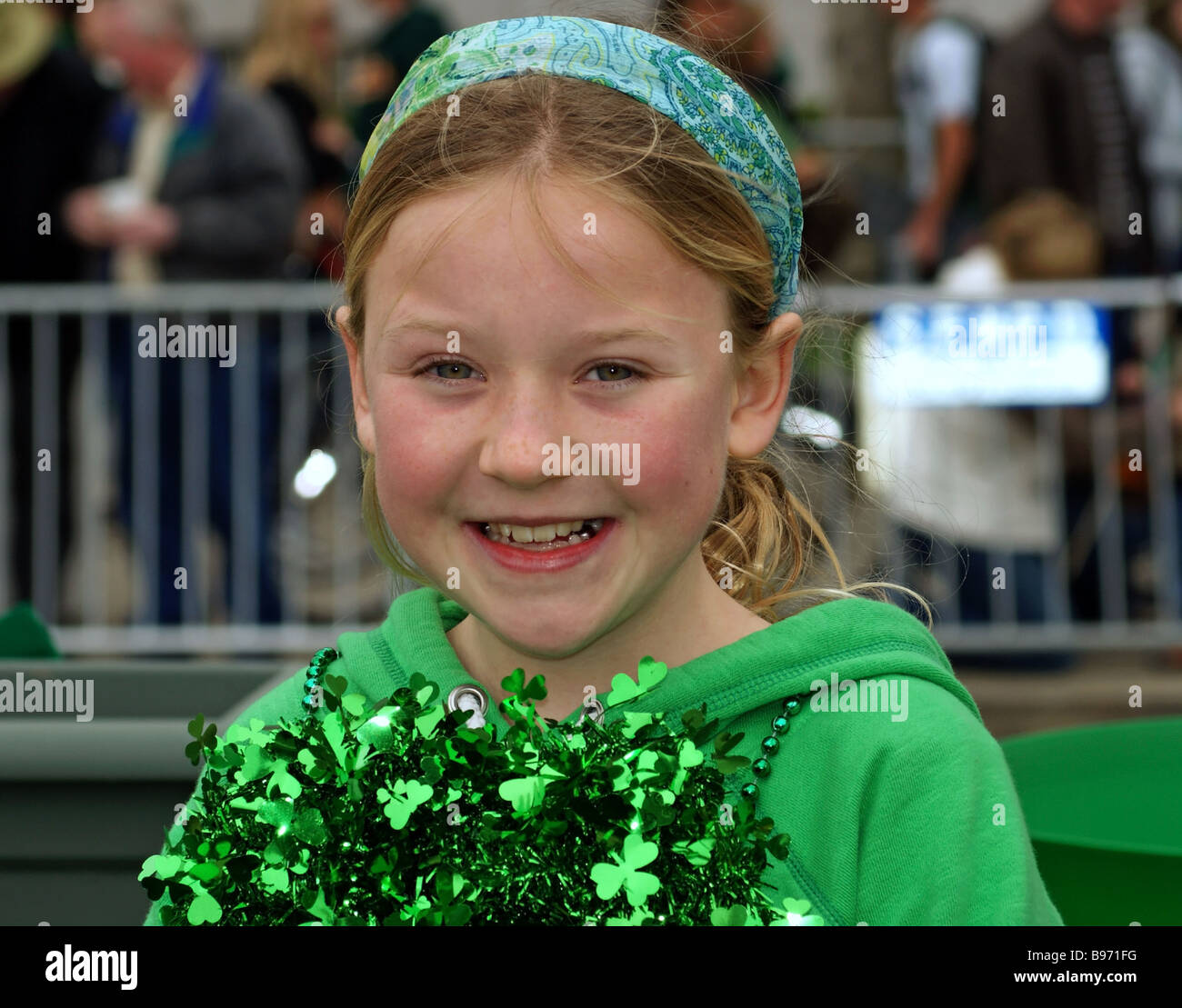 Irish girl with freckles hi-res stock photography and images - Alamy